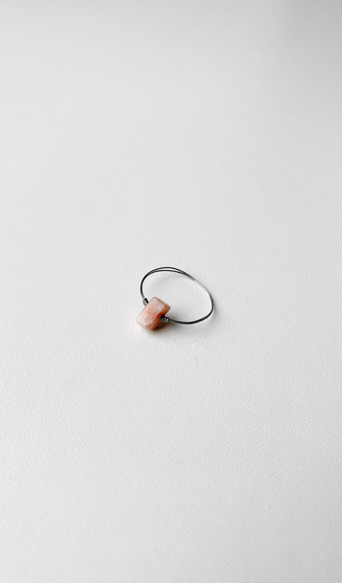 Кольцо с кварцем