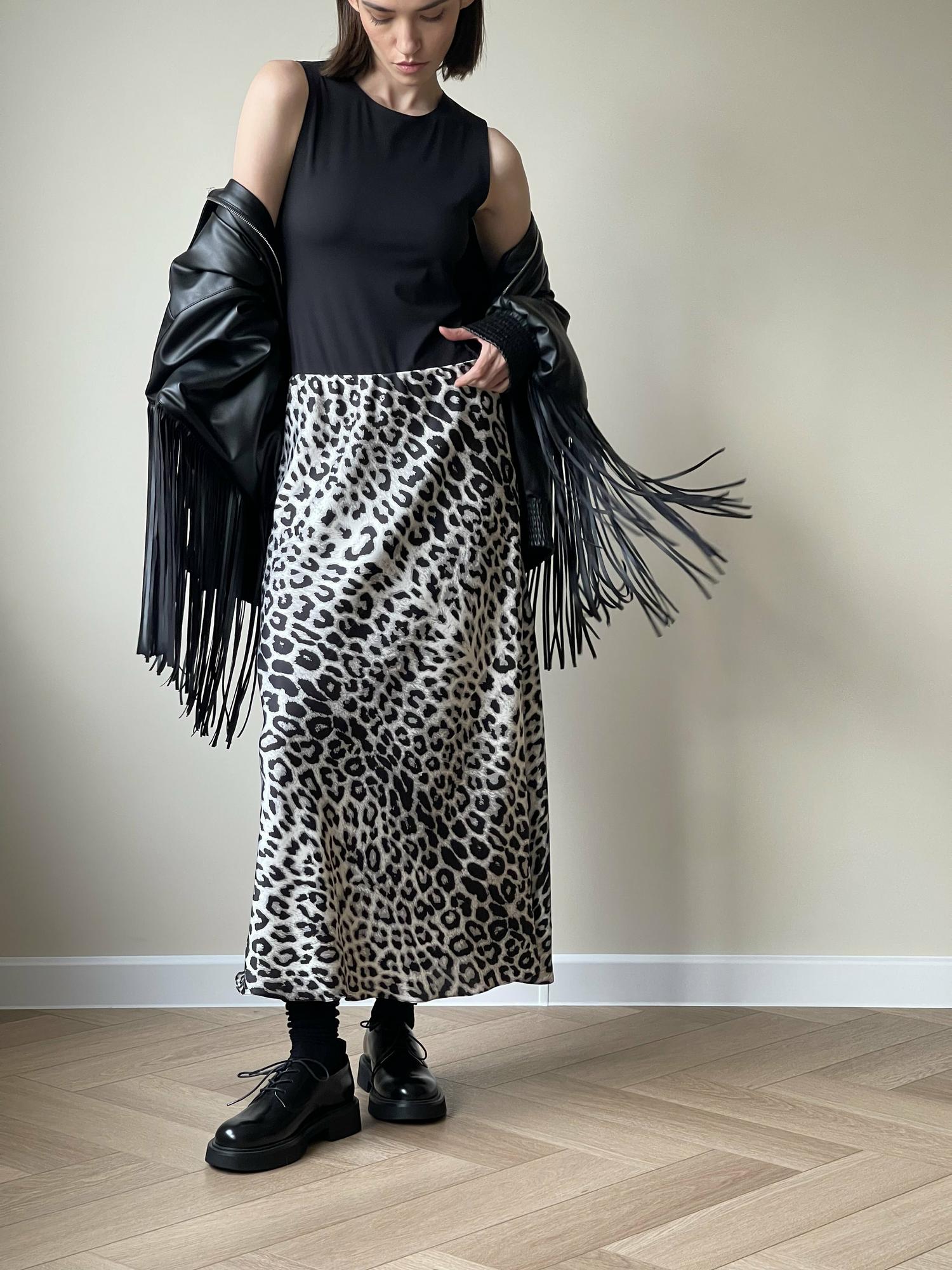 Юбки женские дизайнерские купть в Москве