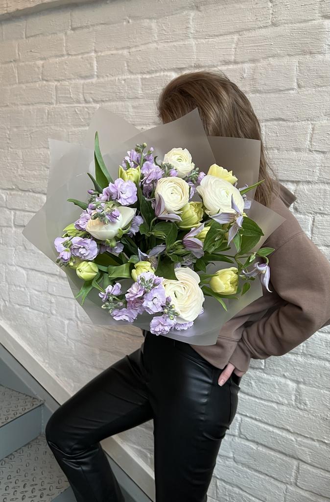 SIMPLE BOUQUETS