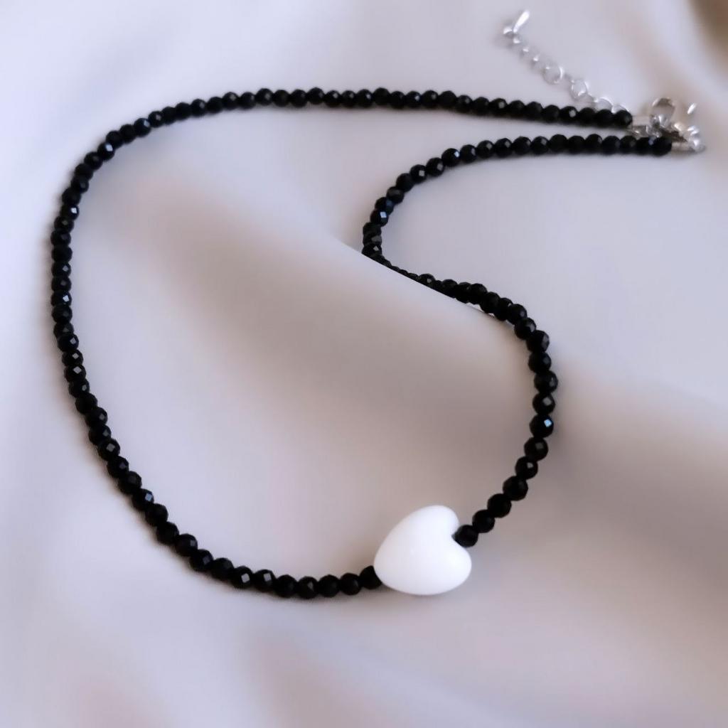 Колье и Чокеры